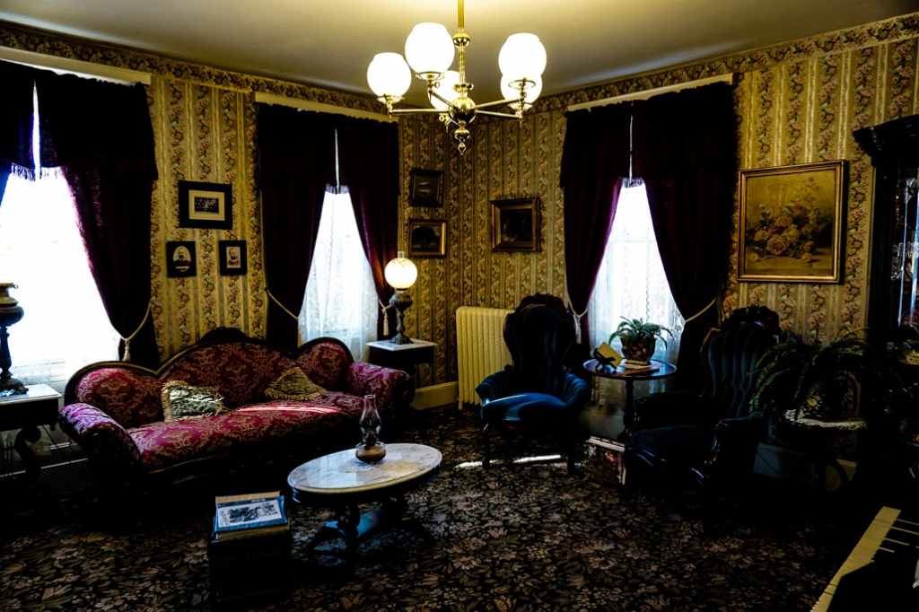 Inside The Lizzie Borden Murder House - Amy's Crypt