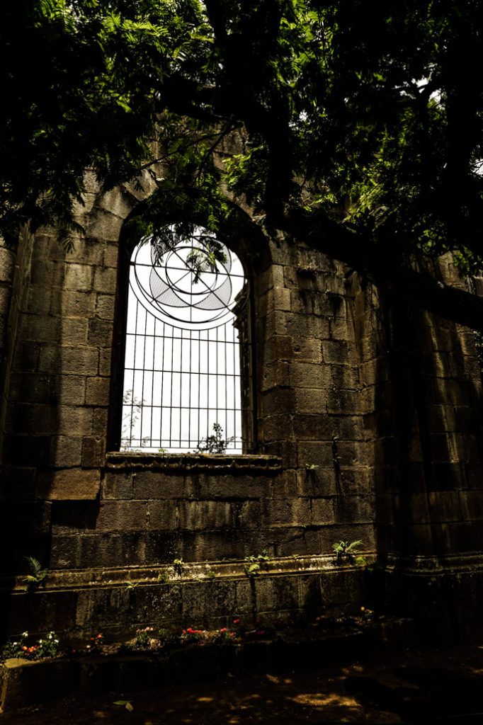 Cursed Church Ruins of Cartago: Ruinas De La Parroquia - Amy's Crypt