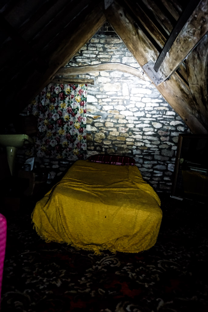 Ghosts of the Ancient Ram Inn: Most Haunted Place in England - Amy's Crypt