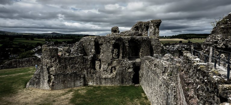 Haunted Places in North Wales - Amy's Crypt