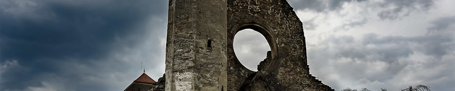 Haunted Places in Carta - Amy's Crypt