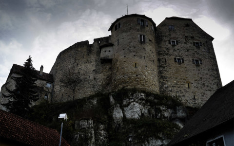 Haunted Places in Germany - Amy's Crypt