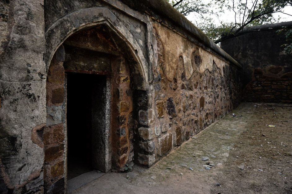 The Six Most Haunted Places In Delhi, India - Amy's Crypt