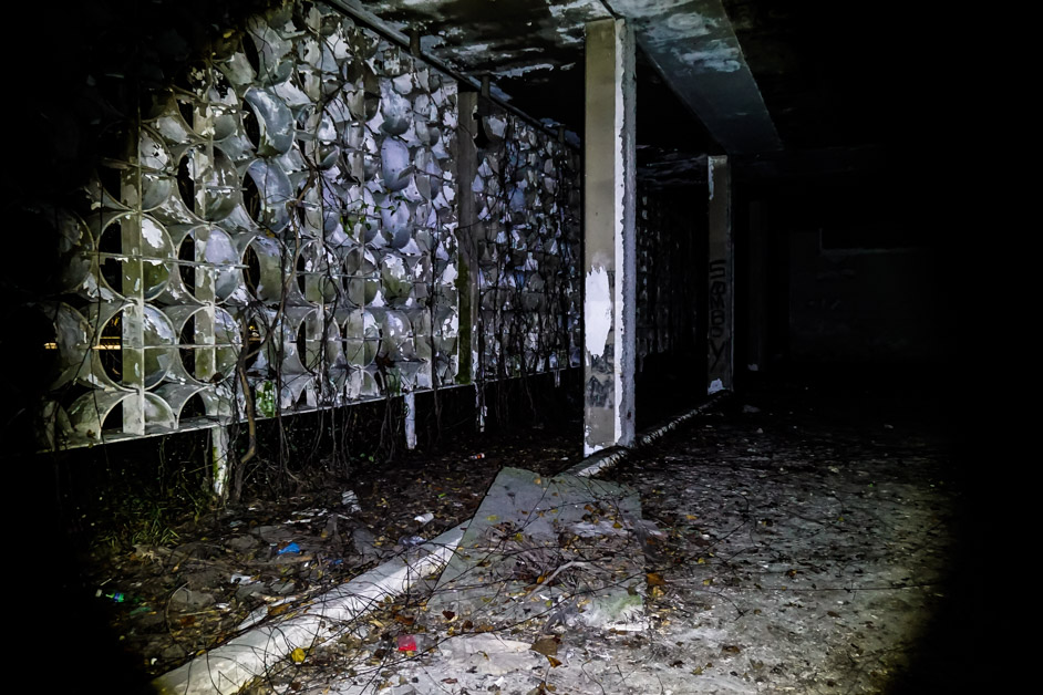 Ghost of The Old Clark Airbase Hospital, Philippines - Amy's Crypt