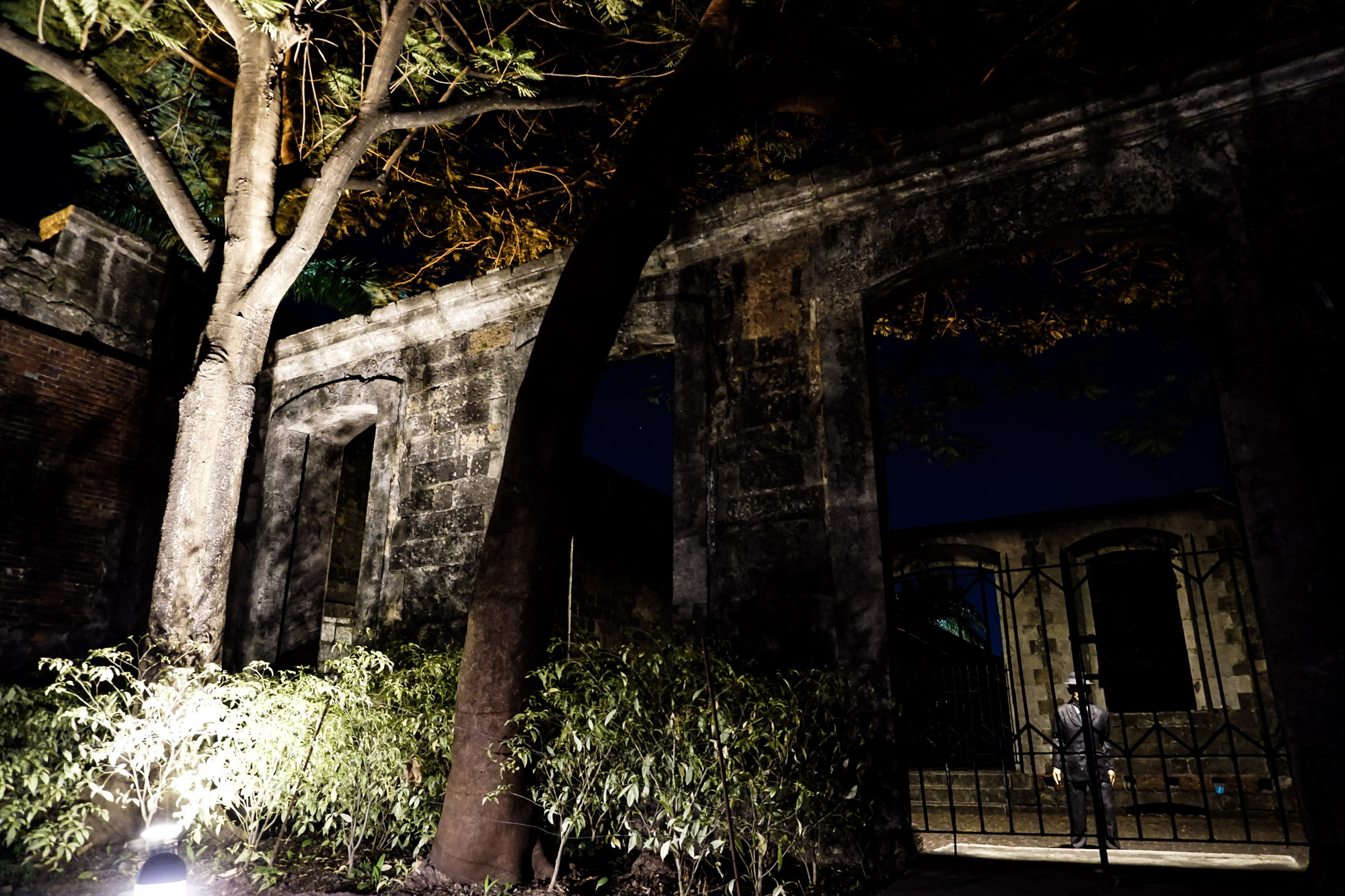 Haunted Fort Santiago: Manila, Philippines - Amy's Crypt