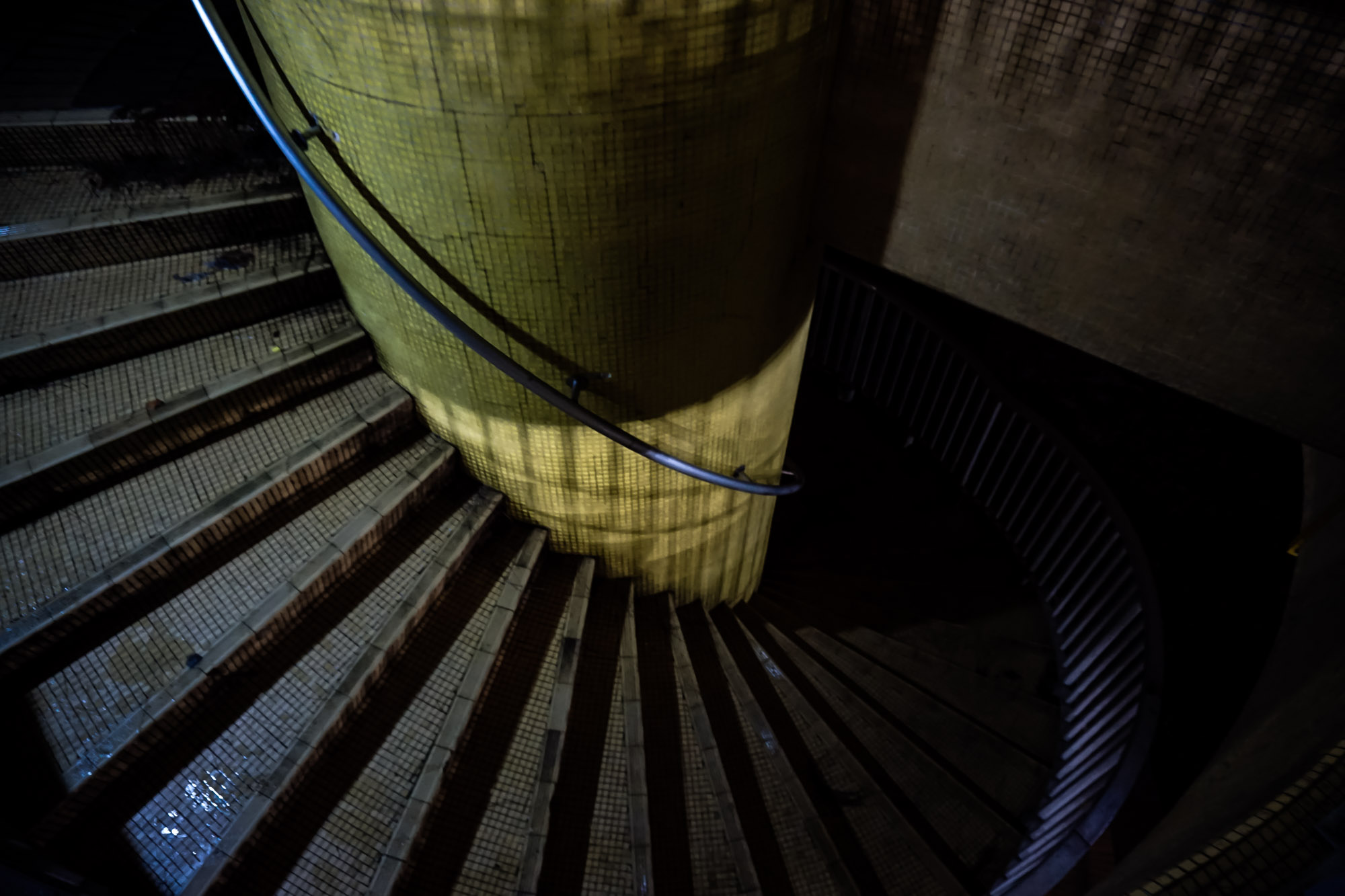 Amber Beacon Tower: Unsolved Murder and Ghost - Amy's Crypt