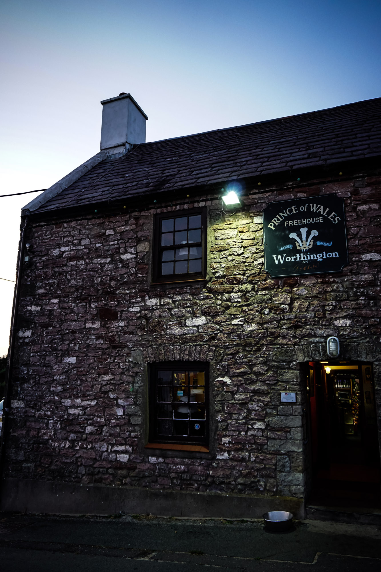 Ghosts of the Prince of Wales Inn, Haunted Pub in Wales - Amy's Crypt