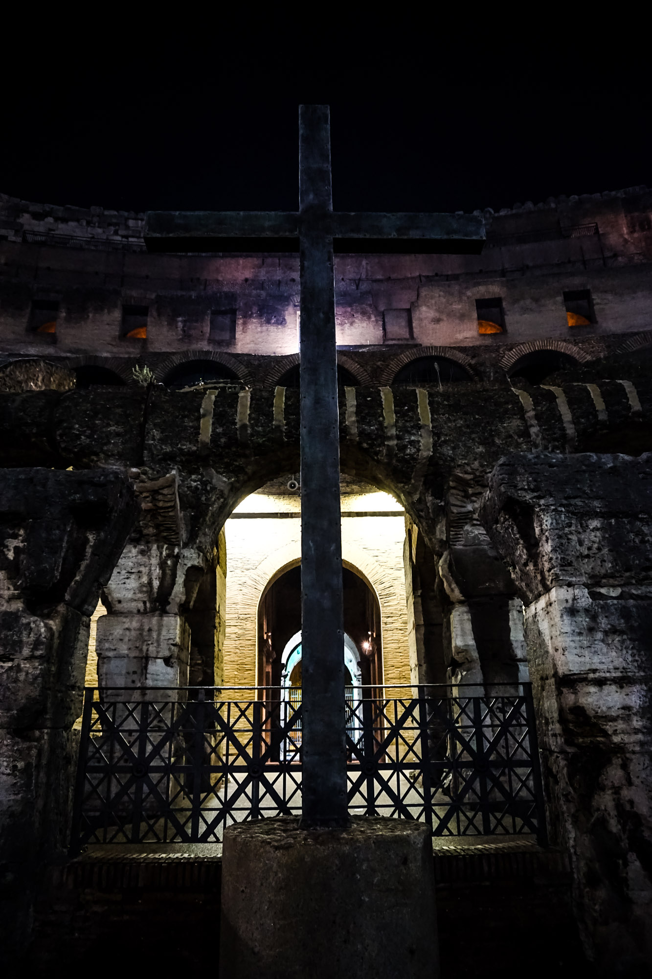 Ghosts of the Colosseum: Most Haunted Place in Rome - Amy's Crypt