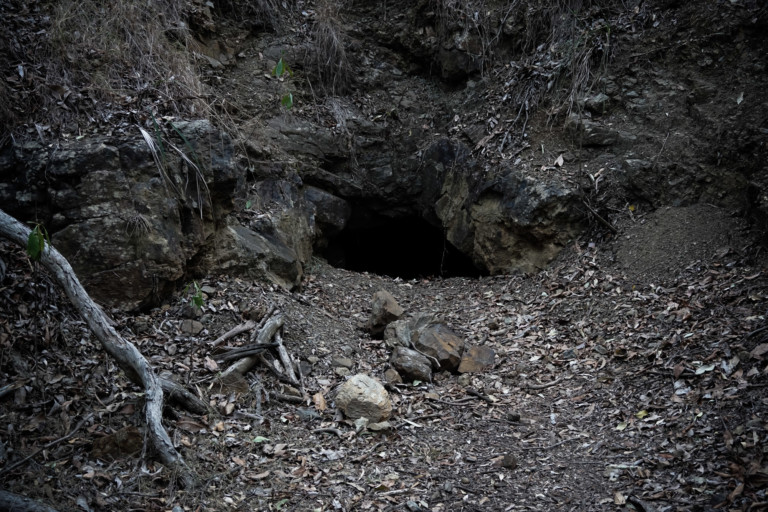 Ghost Hole Mine: Haunted Mount Coot-Tha, Queensland - Amy's Crypt