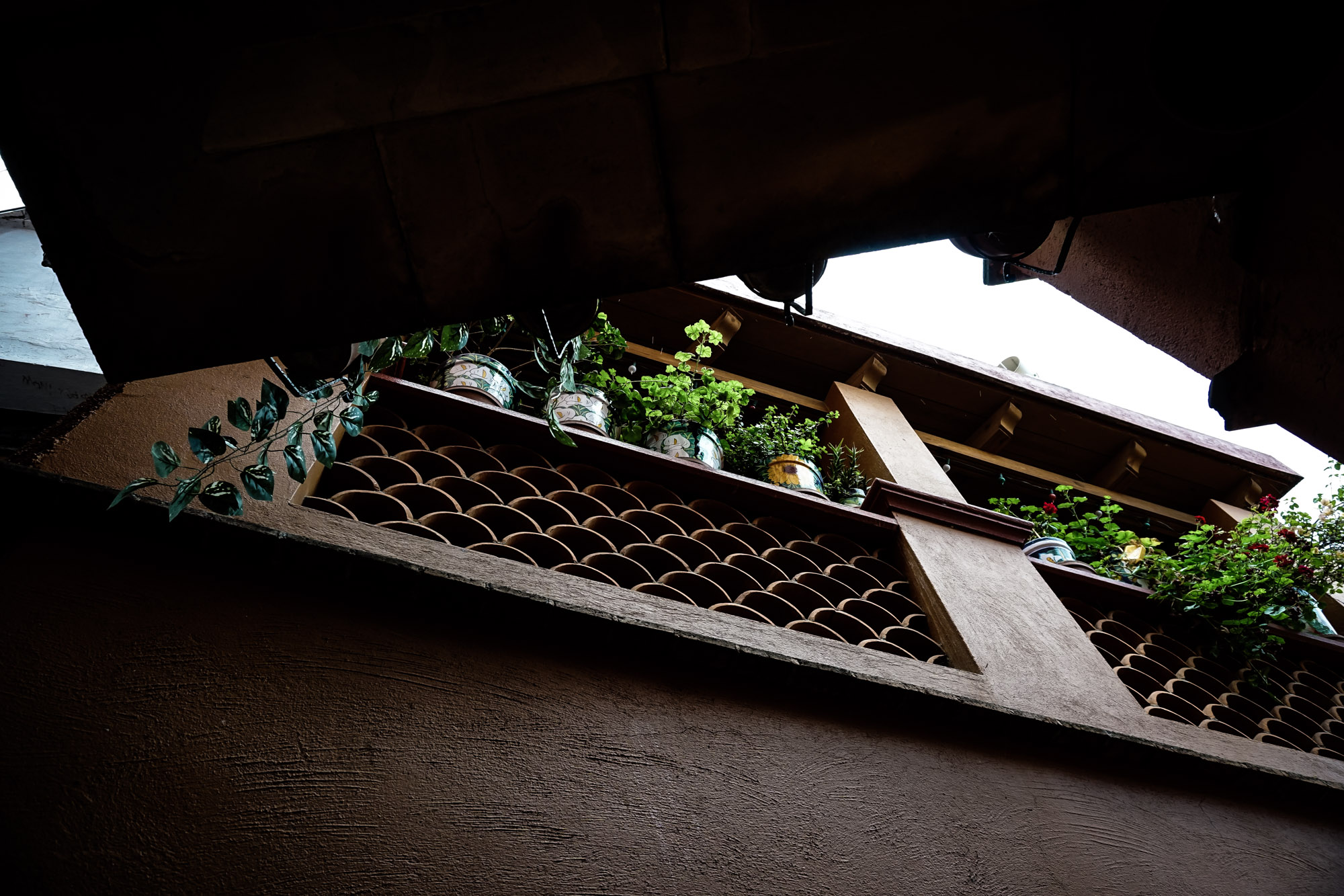 Alley of the Kiss Ghosts in Guanajuato, Mexico - Amy's Crypt