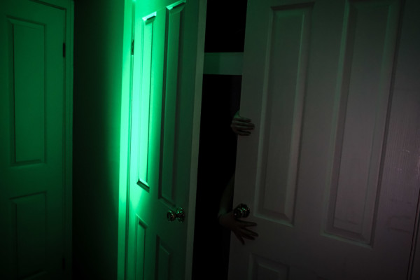 How to Play The Closet Game: Scary Paranormal Ritual - Amy's Crypt