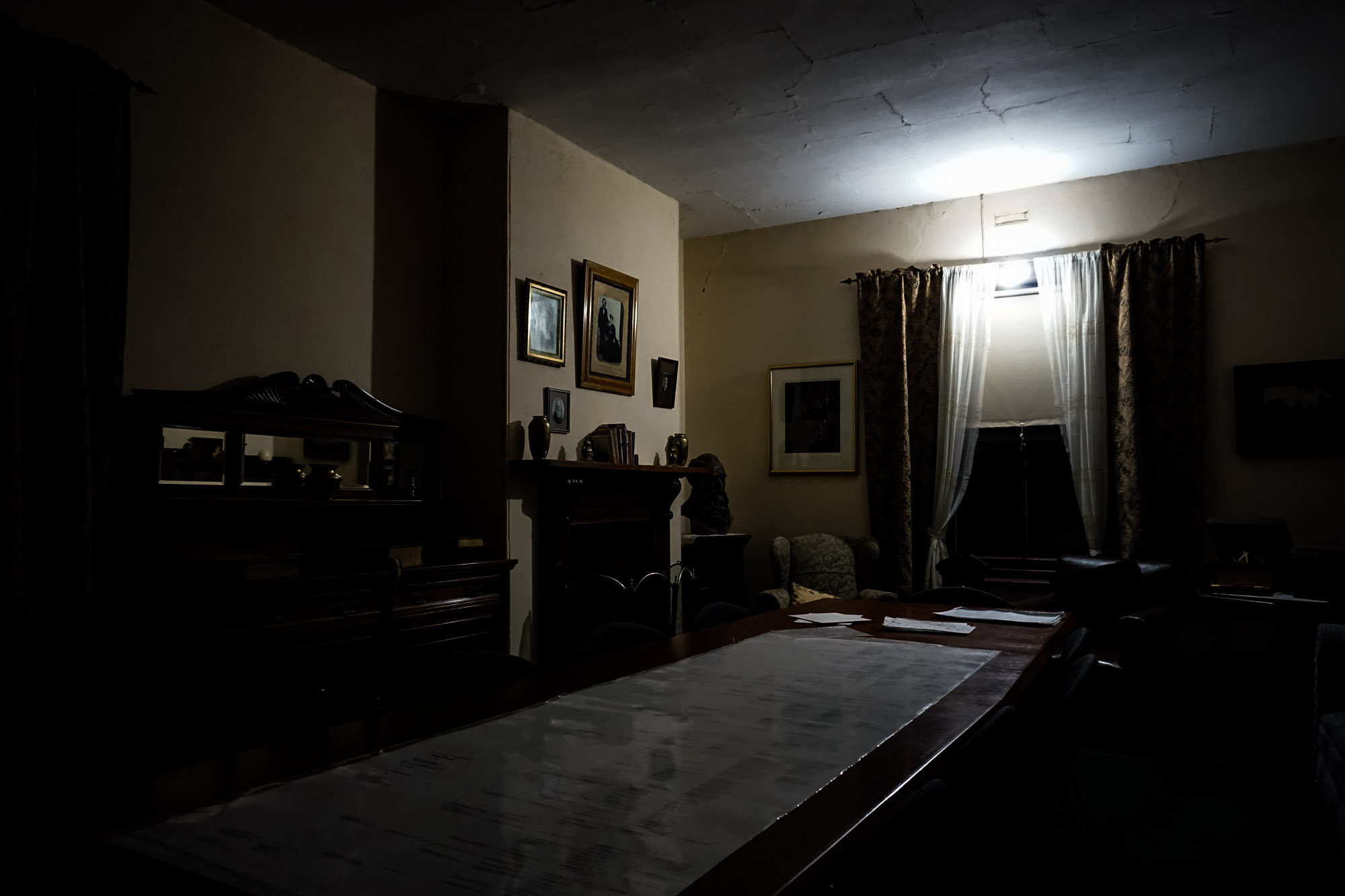 Ghost Stories of the Most Haunted Houses - Amy's Crypt