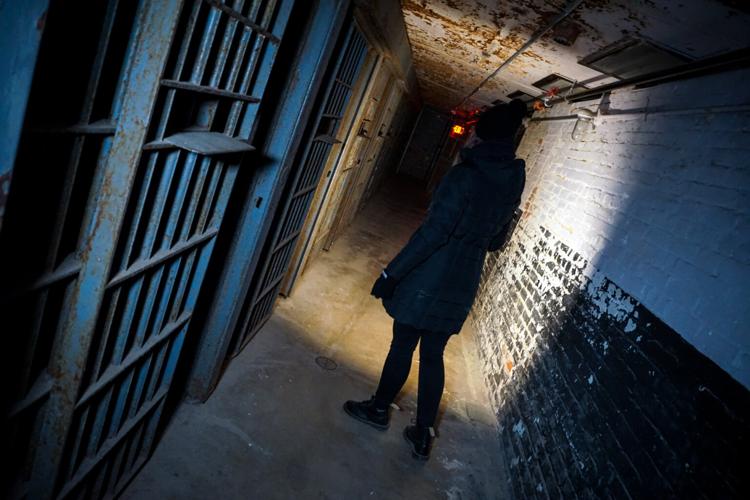 The Haunted Ohio State Reformatory: Ghostly Prison - Amy's Crypt