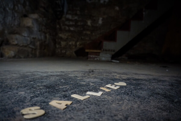 Sallie House: Haunting or a Demon? - Amy's Crypt