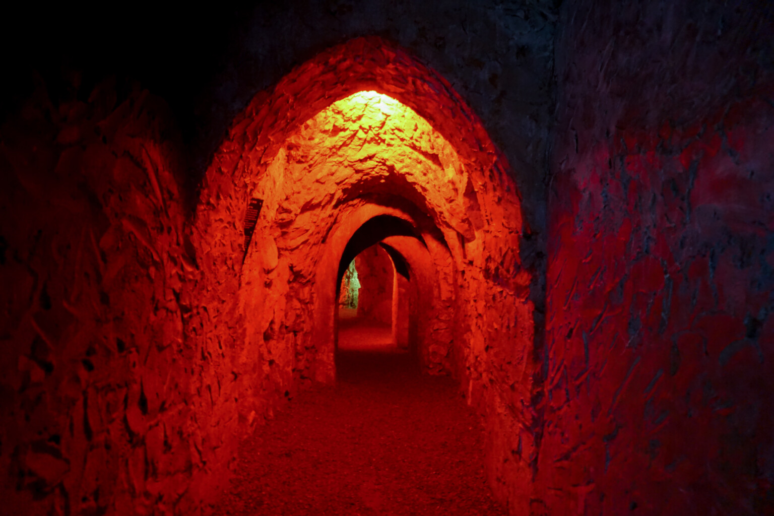 Haunted Hellfire Caves - The REAL Hellfire Club - Amy's Crypt