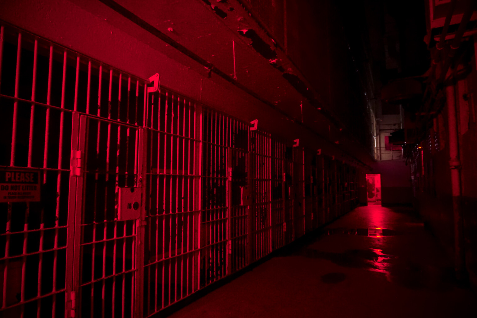 The Haunted Brushy Mountain State Penitentiary, Tennessee - Amy's Crypt