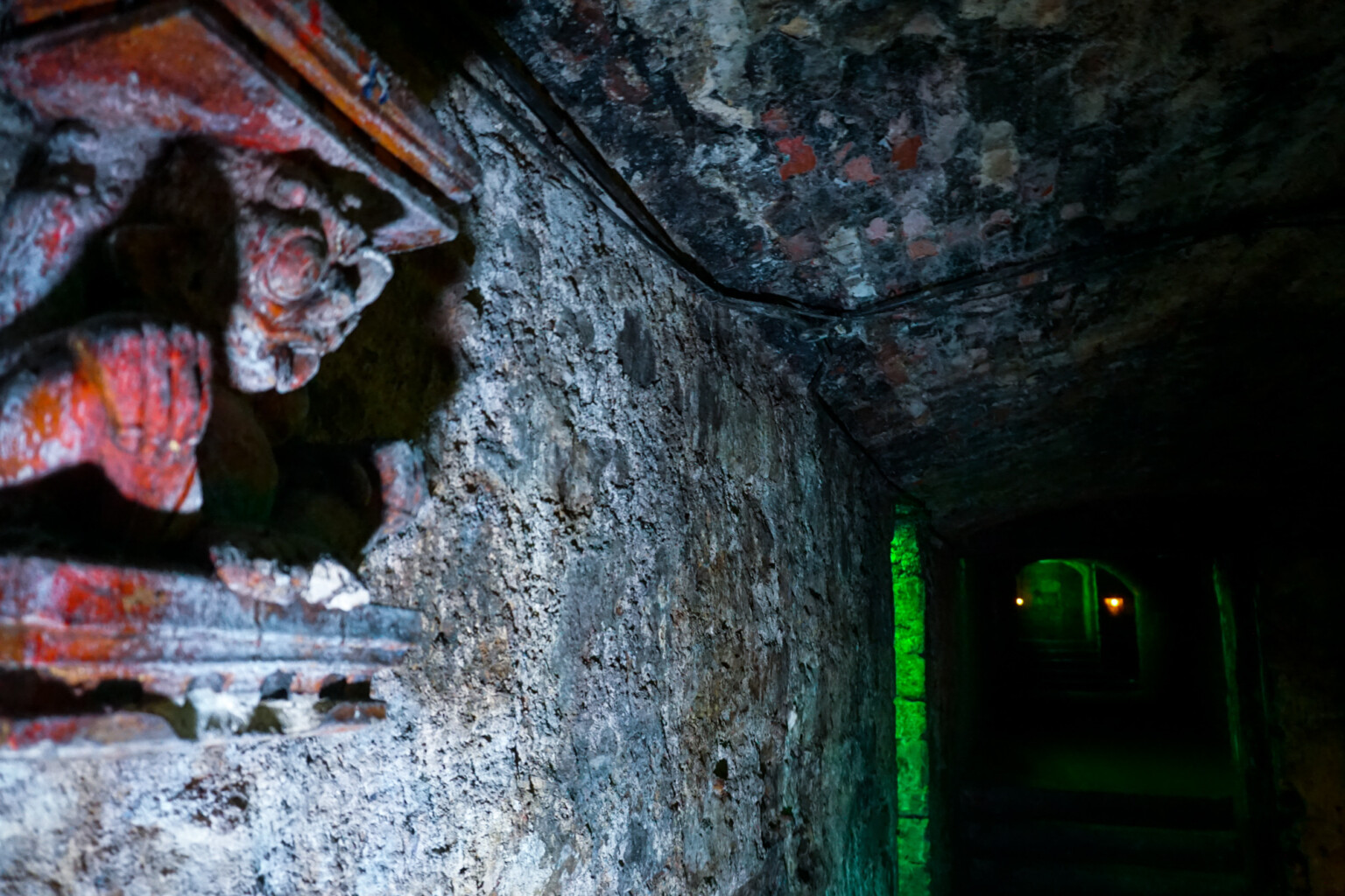 Ghosts of the Edinburgh Vaults: Haunted Scotland - Amy's Crypt