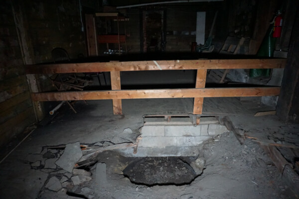 Are the paranormal claims about Bobby Mackey's true? - Amy's Crypt