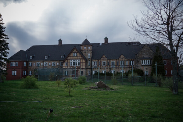 Letta Me Out: One of the World's Most Haunted Dolls - Amy's Crypt