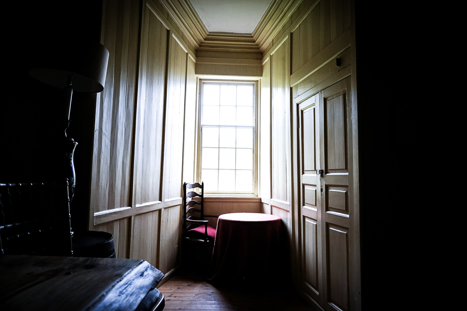 Neidpath Castle - Haunted by "The Maid of Neidpath" - Amy's Crypt