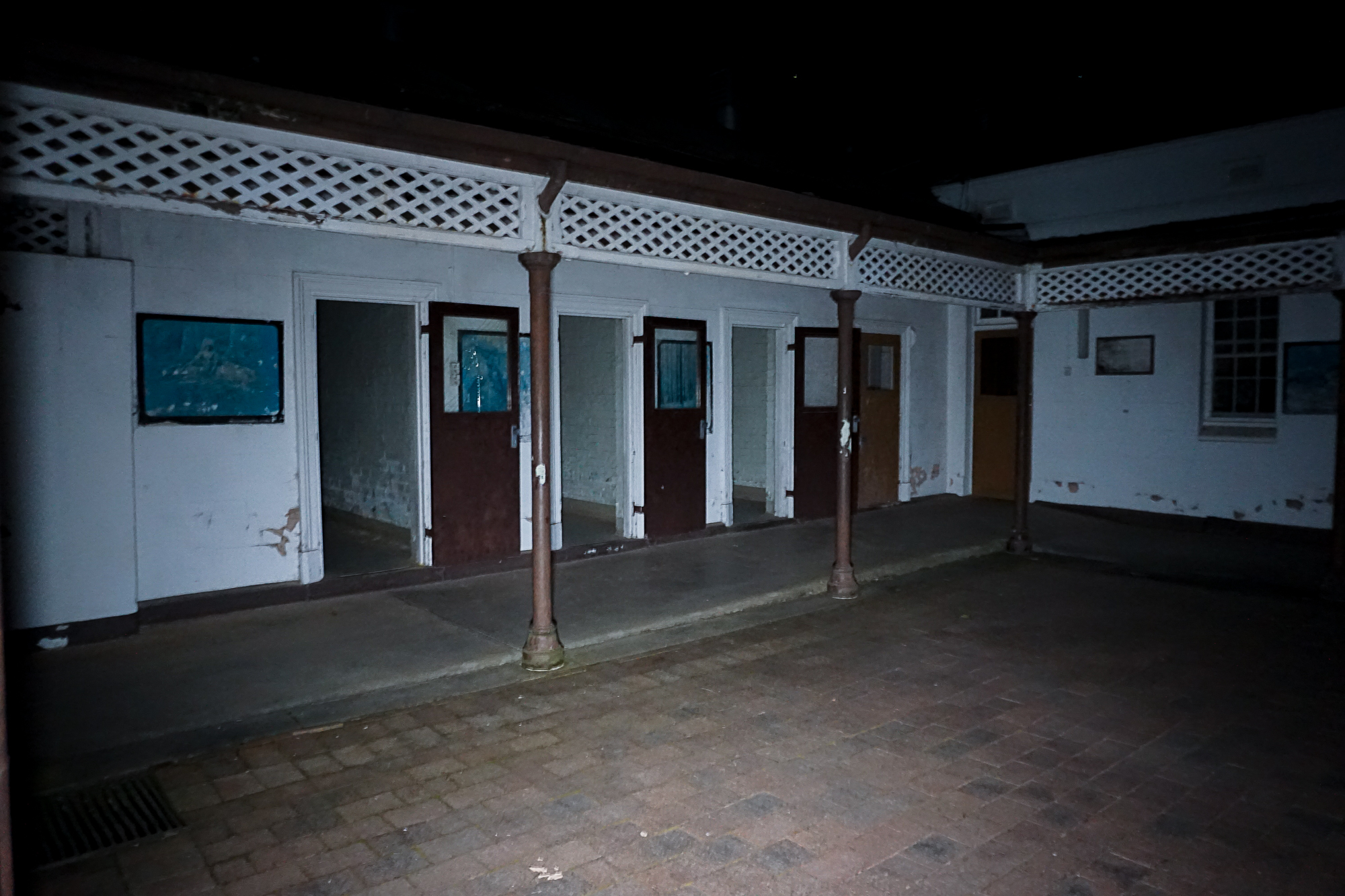 Beechworth Asylum - Mayday Hills Psychiatric Hospital - Amy's Crypt