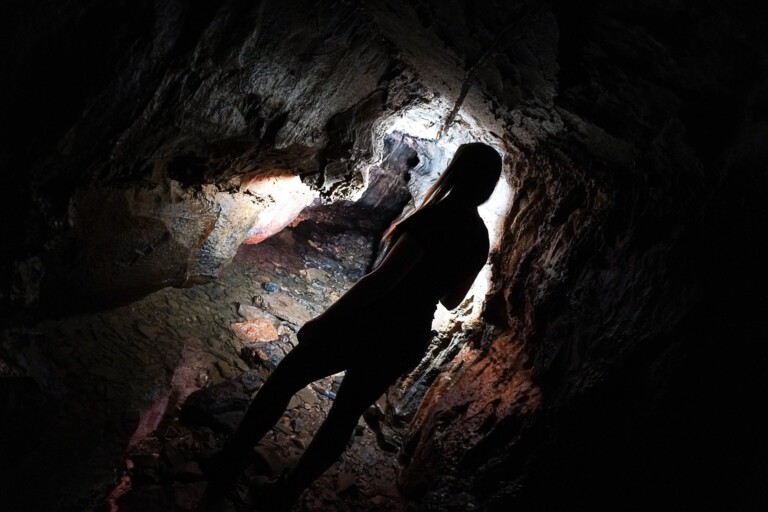 Bell Witch Cave - The Bell Family Hauntings - Amy's Crypt