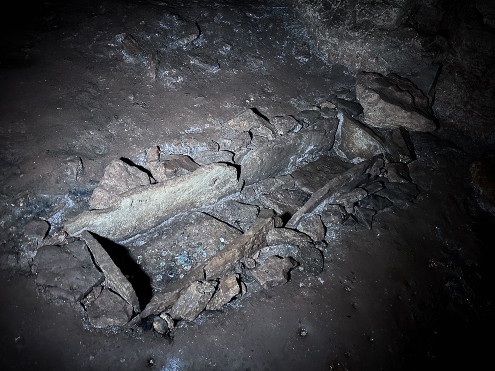 Bell Witch Cave - The Bell Family Hauntings - Amy's Crypt
