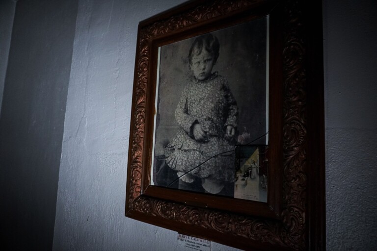 Octagon Hall - Kentucky's Most Haunted Mansion - Amy's Crypt