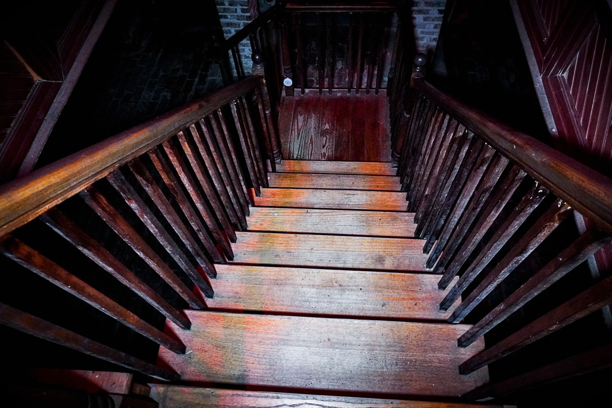 Sorrel Weed House - A Legacy of Tragedy and Heartbreak - Amy's Crypt