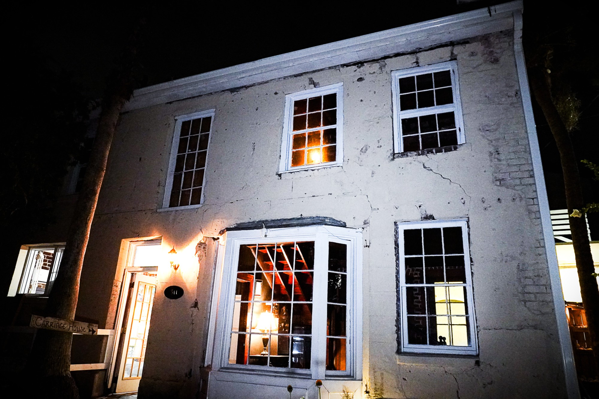 Sorrel Weed House - A Legacy of Tragedy and Heartbreak - Amy's Crypt
